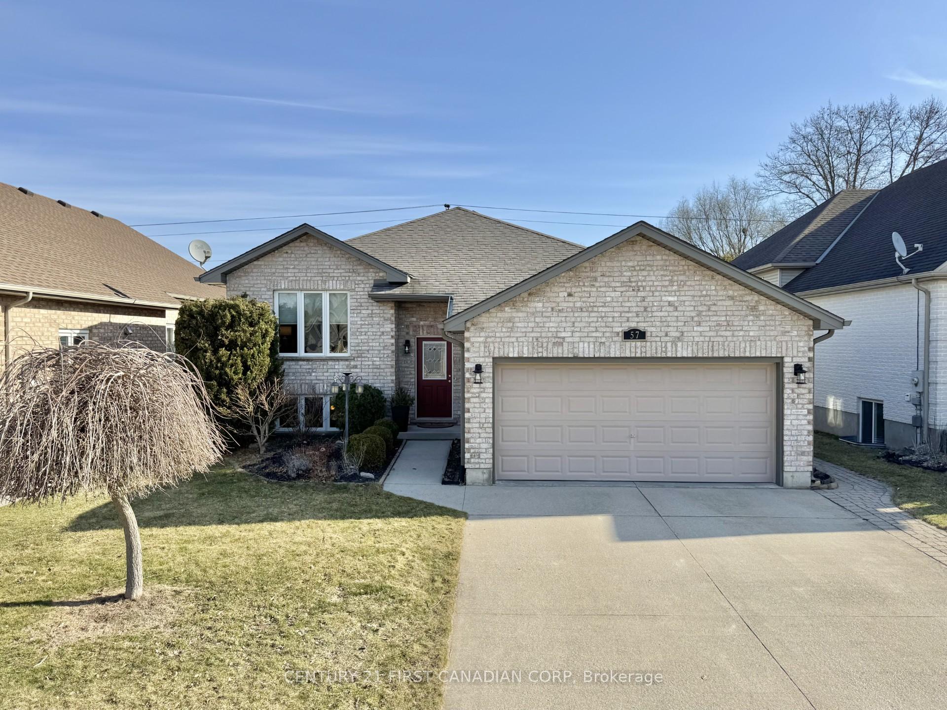 57 Ridge Street, Strathroy-Caradoc, ON N7G 4J9
