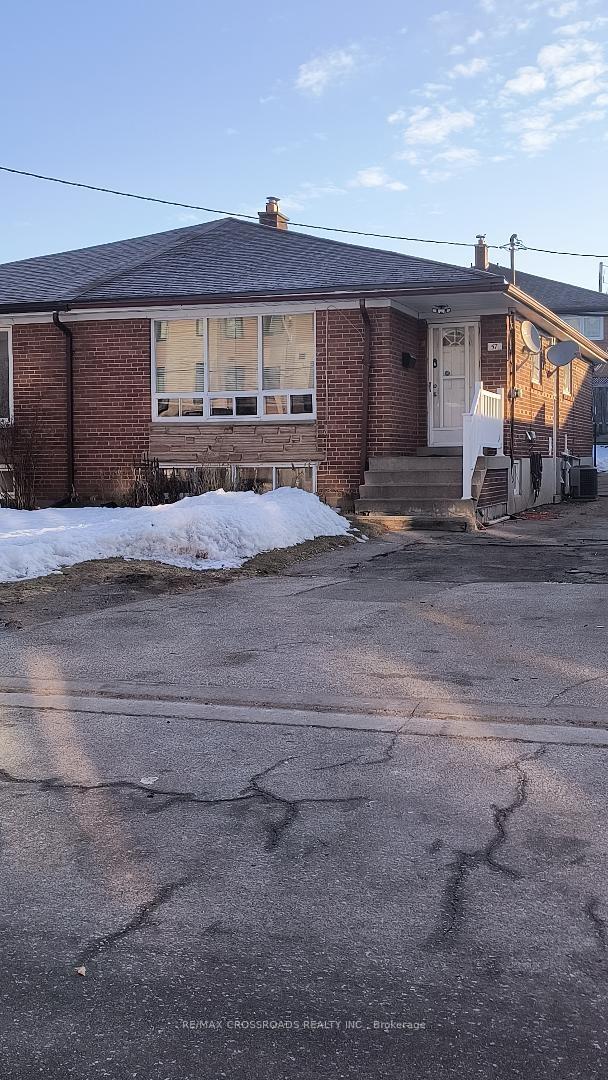 57 Tisdale Avenue, Toronto, ON M4A 1Y6