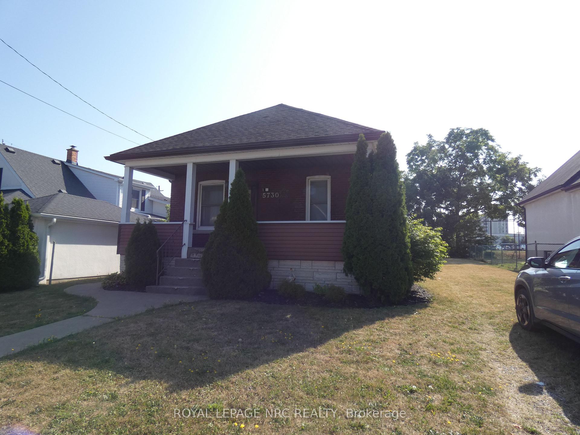 5730 Desson Avenue, Niagara Falls, ON L2G 3T4