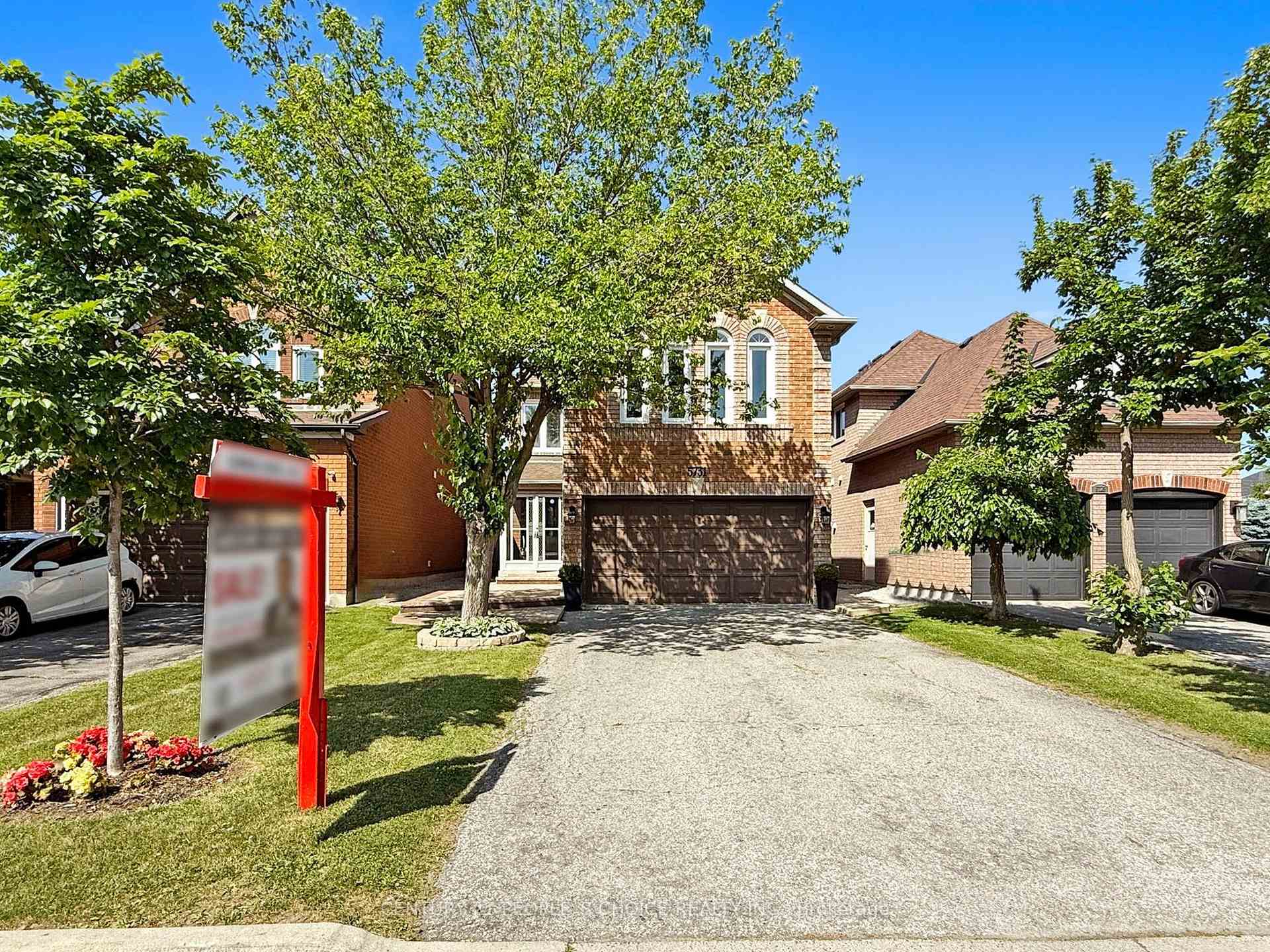5731 Mersey Street, Mississauga, ON L5V 1V7
