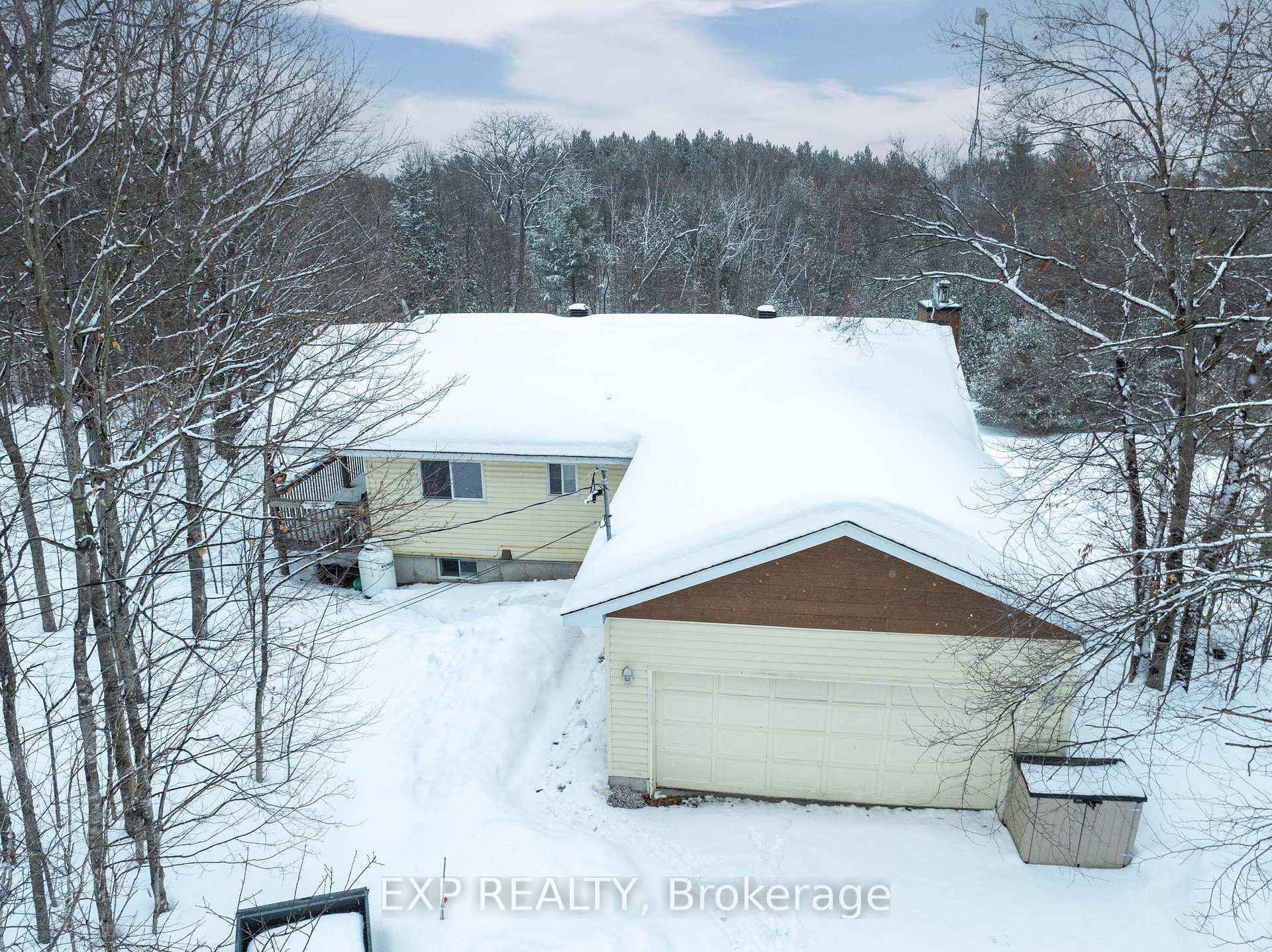 575 Sugarbush Way, Lanark Highlands, ON K0G 1K0
