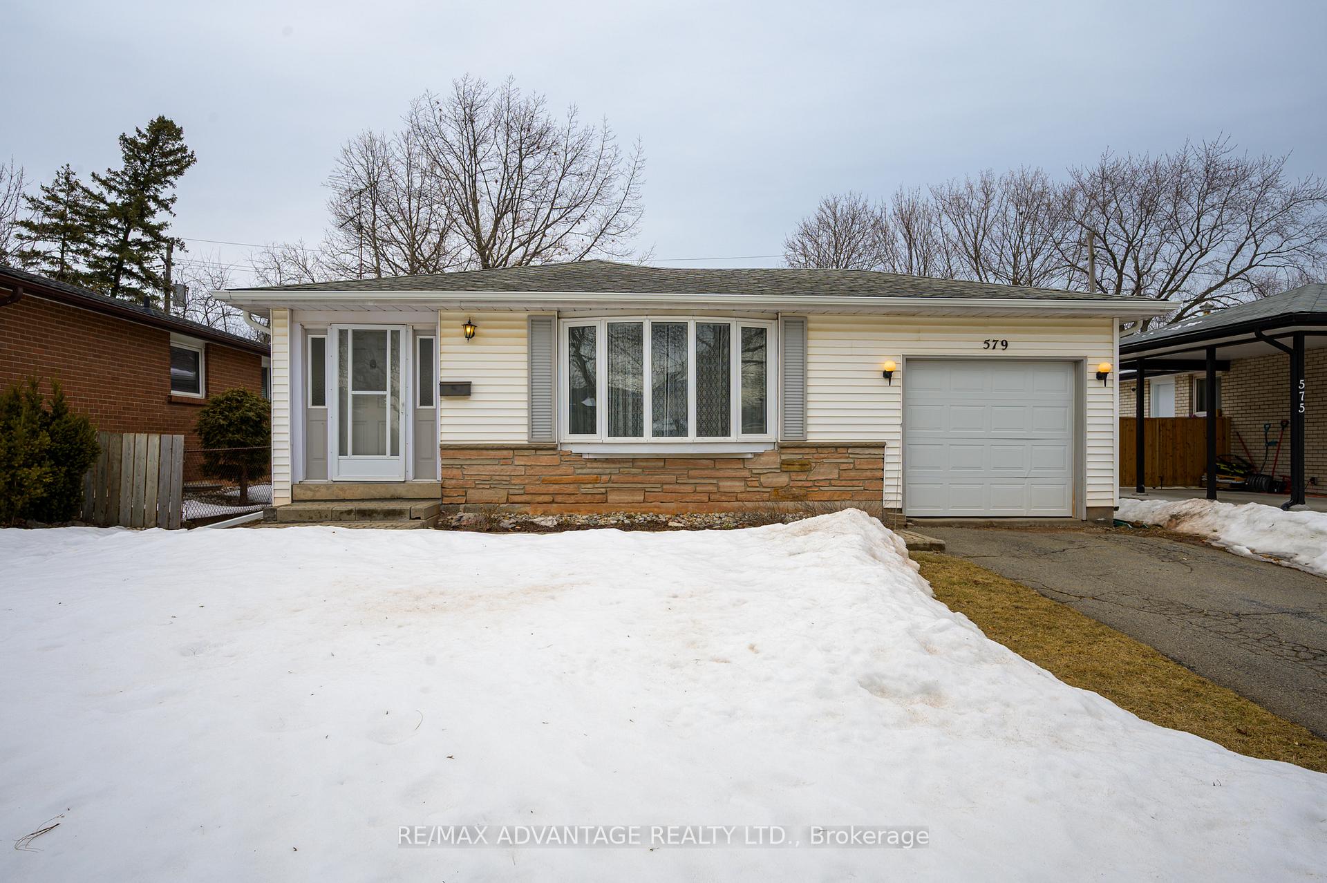 579 Galway Drive, Burlington, ON L7L 2S6