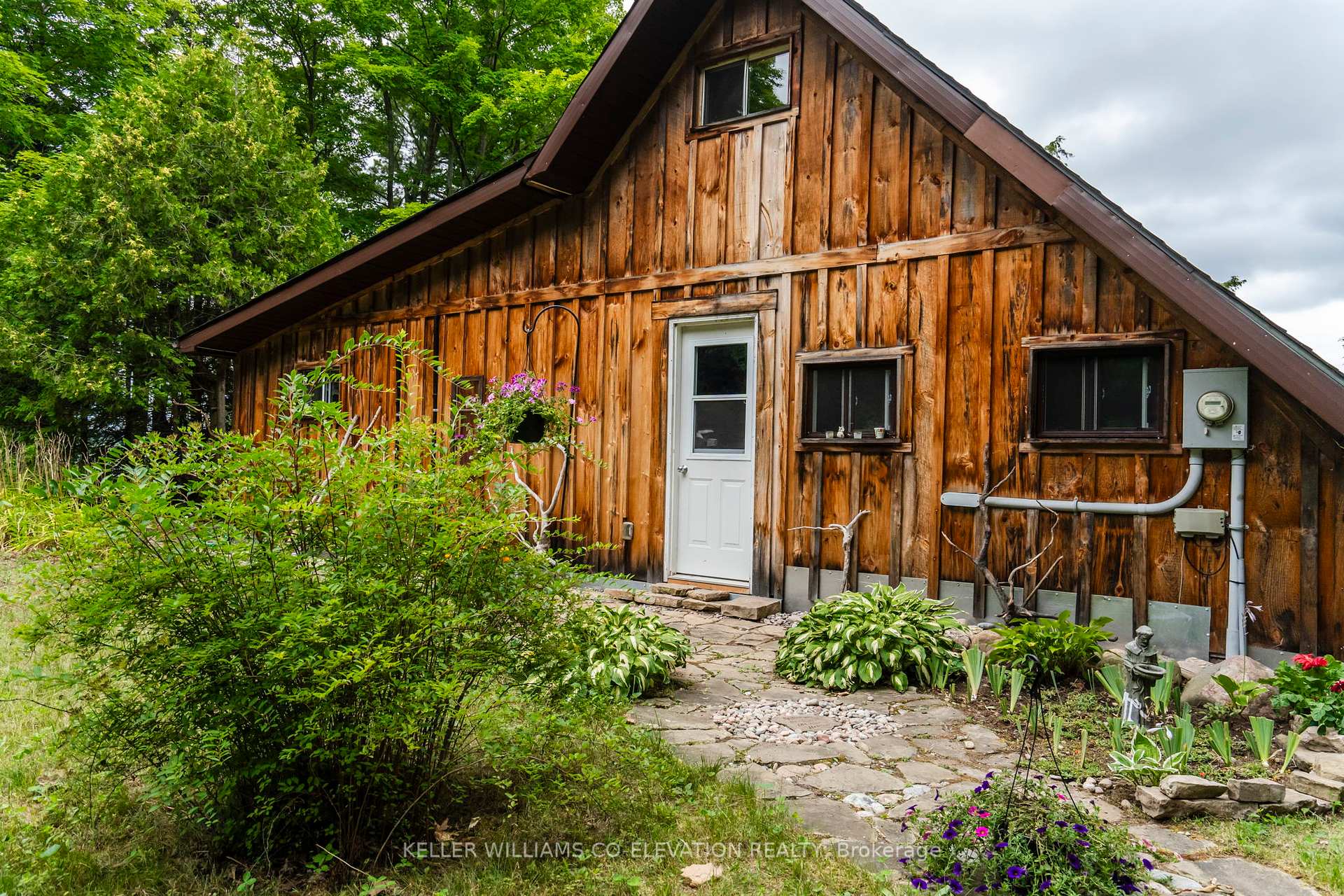 0 - 579 MKADE KEGWIN MIIKAN, Christian Island 30, ON L9M 0A9