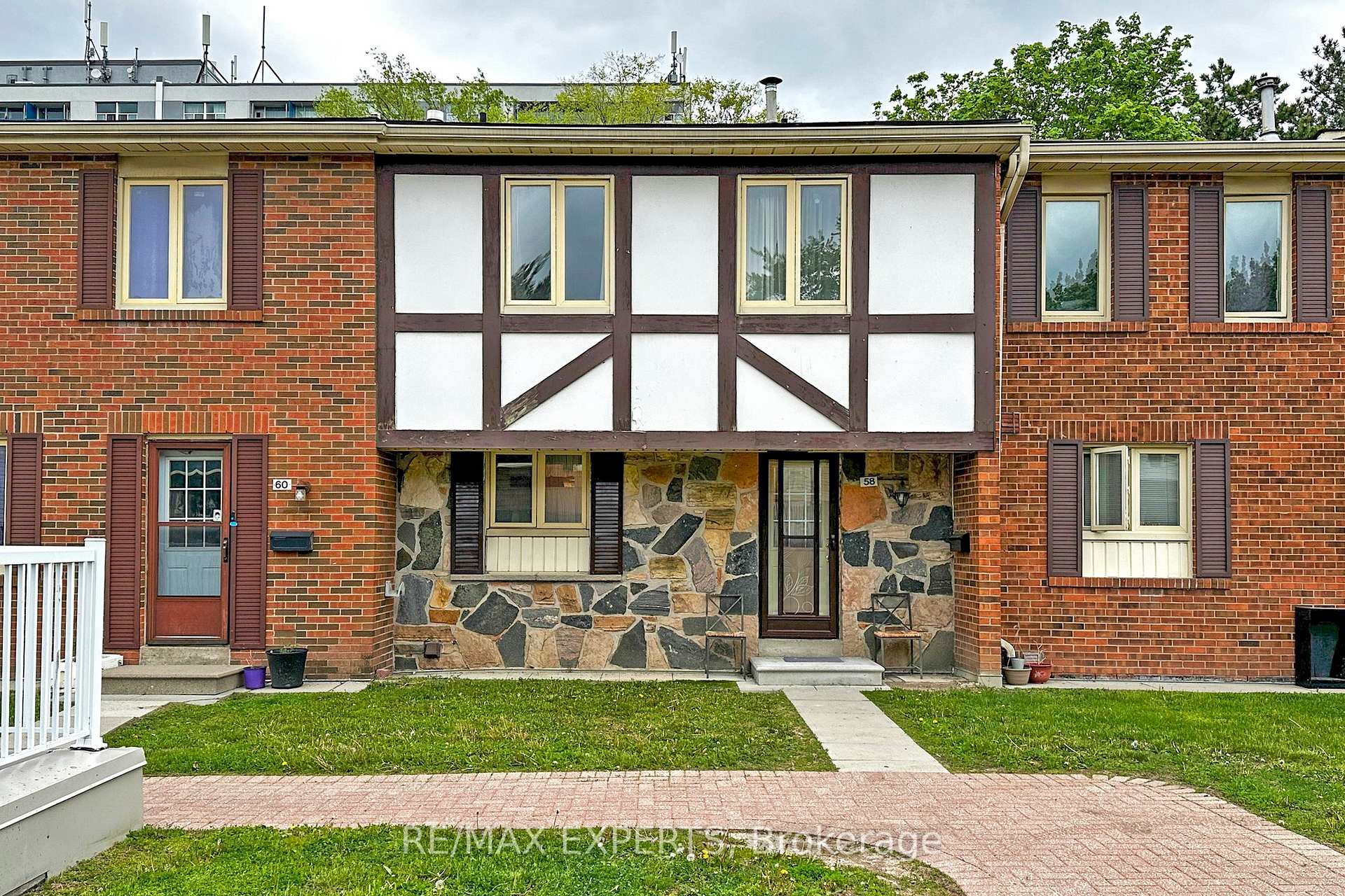 58 - 270 Timberbank Boulevard, Toronto, ON M1W 2M1