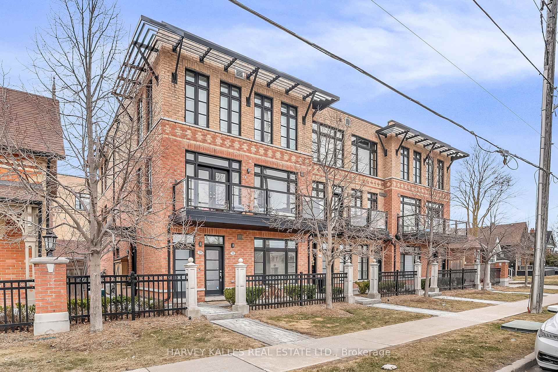 58 - 8161 Kipling Avenue, Vaughan, ON L4L 0G4