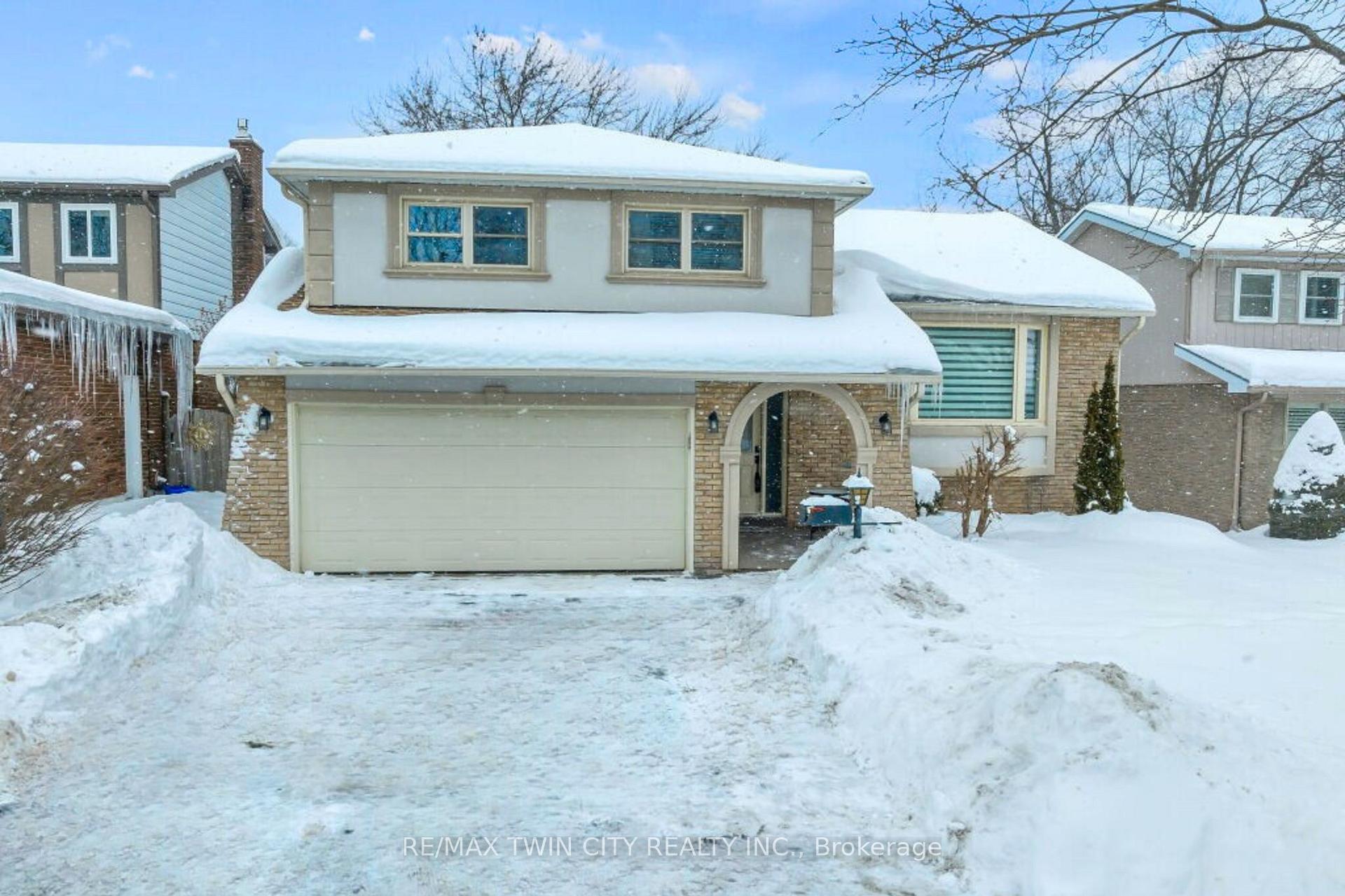 58 Autumn Hill Crescent, Kitchener, ON N2N 1K6