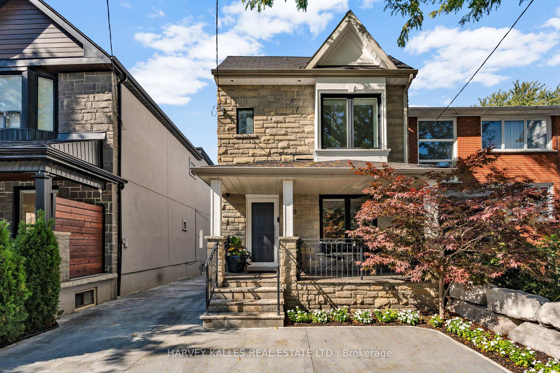 Upper - 58 Carrick Avenue, Toronto, ON M6N 3J5