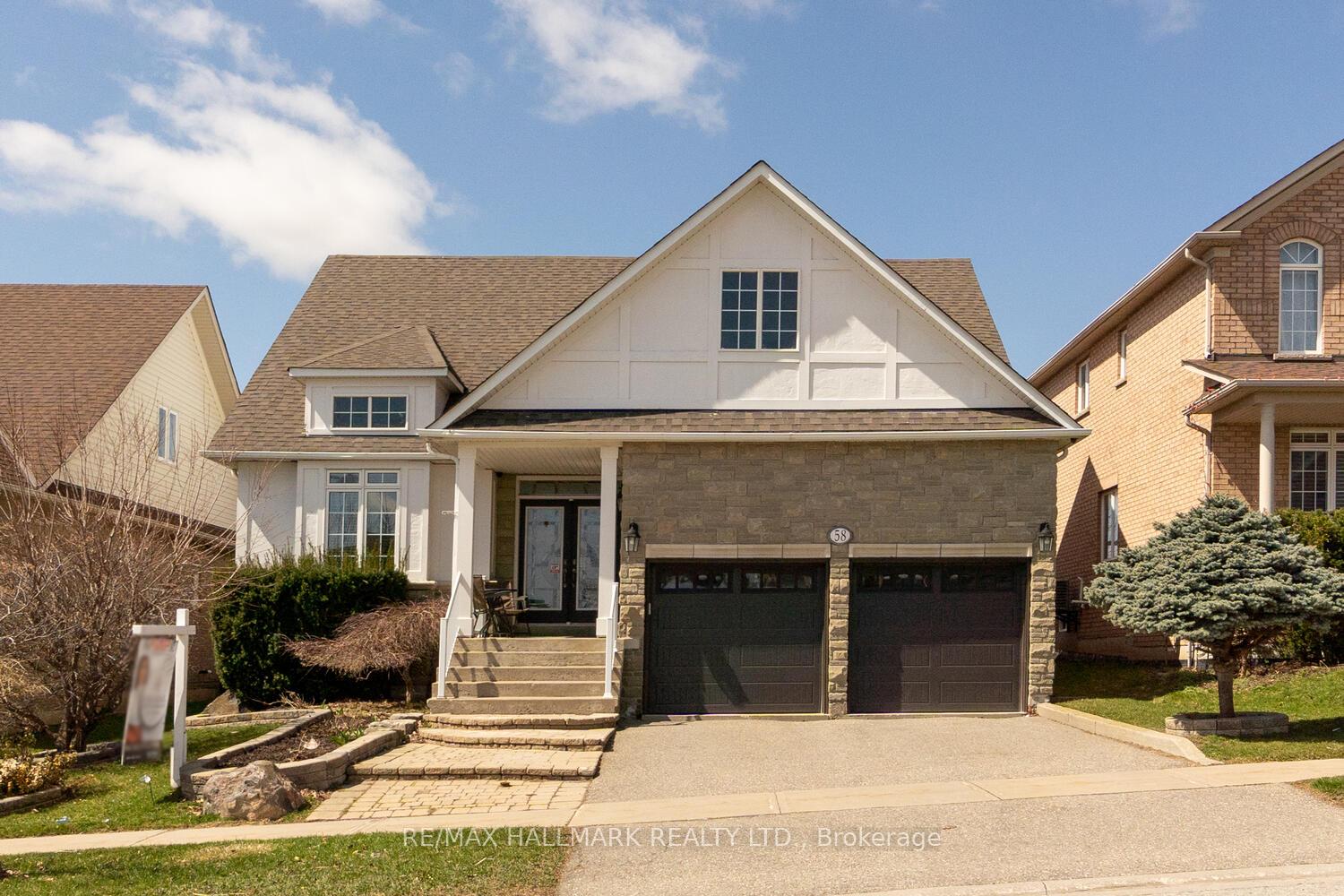 58 Shadow Falls Drive, Richmond Hill, ON L4E 4J9