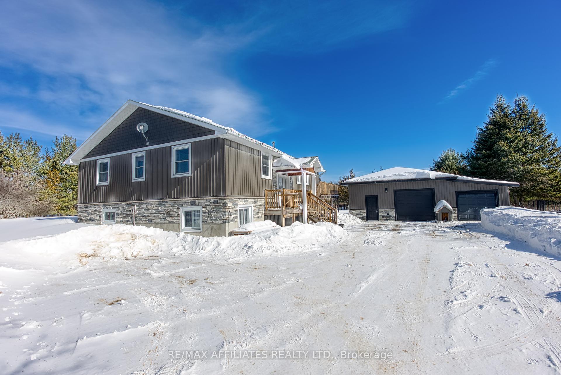 581 Concession Rd 8 Road, Rideau Lakes, ON K0G 1X0