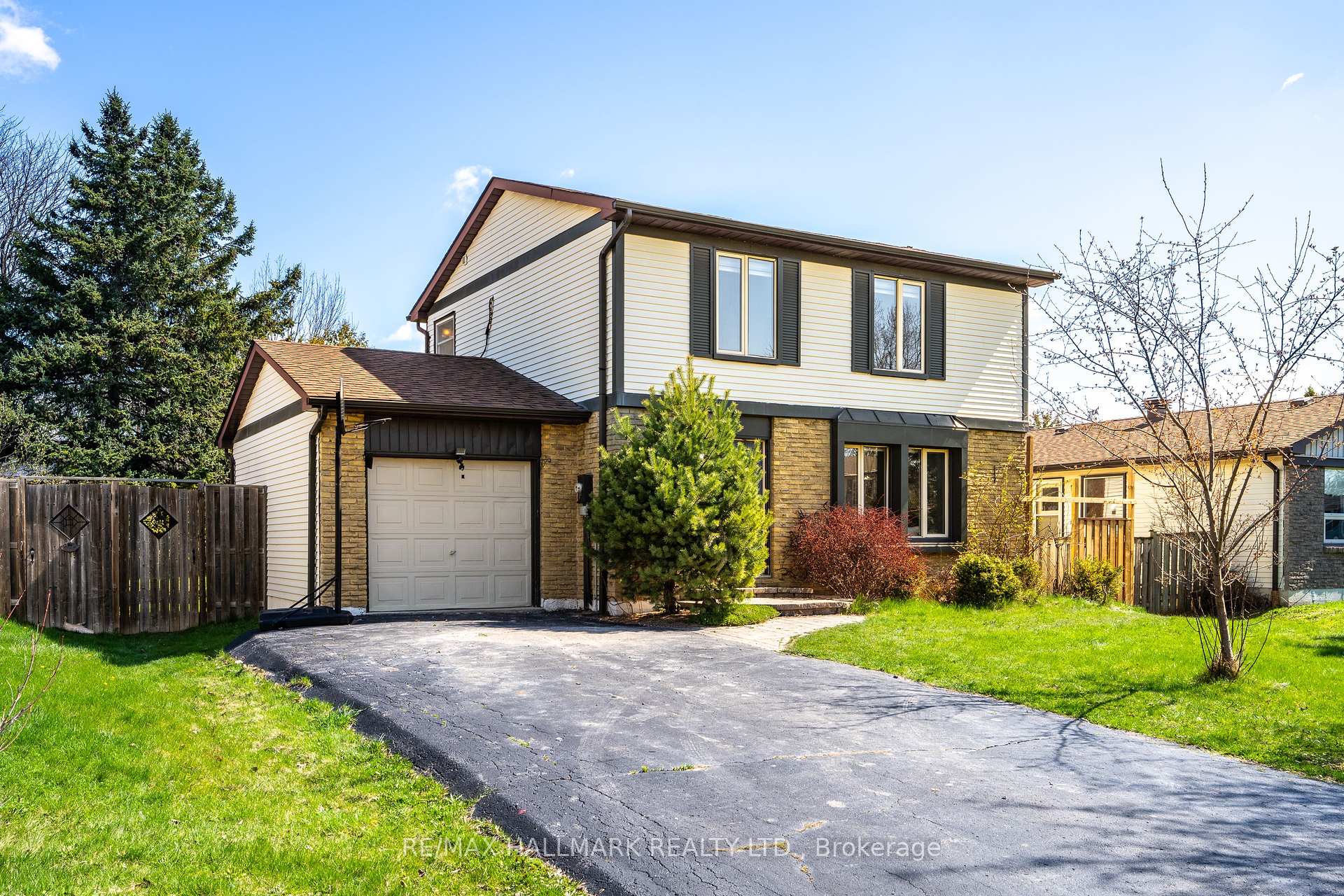 583 Elliott Crescent, Milton, ON L9T 3G5