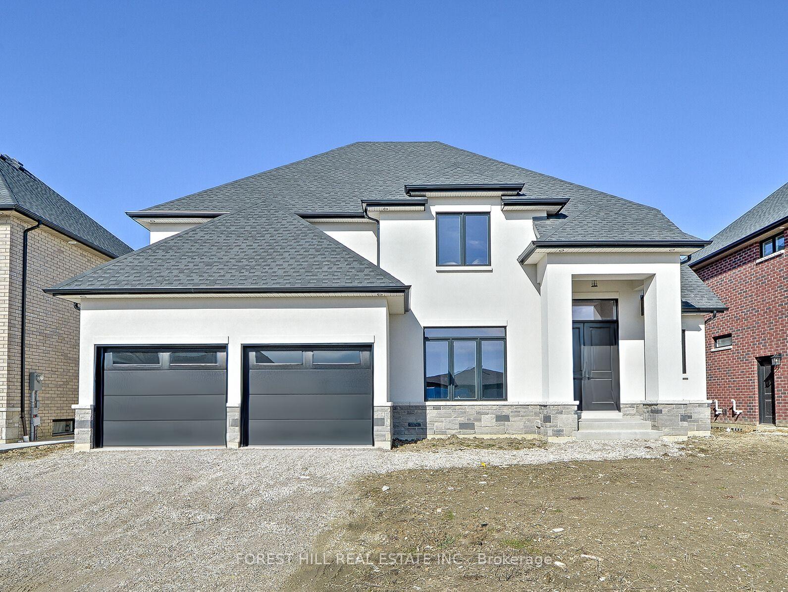 586 Orchards Crescent, Windsor, ON N9E 3N7
