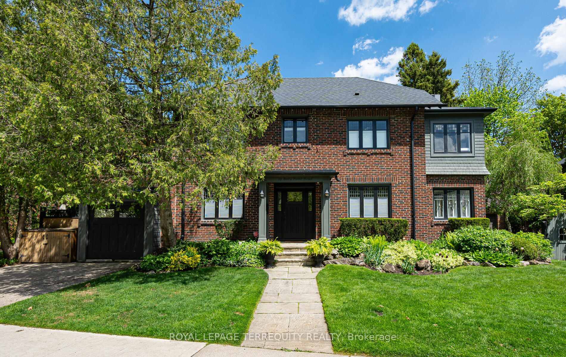 59 Baby Point Road, Toronto, ON M6S 2G4