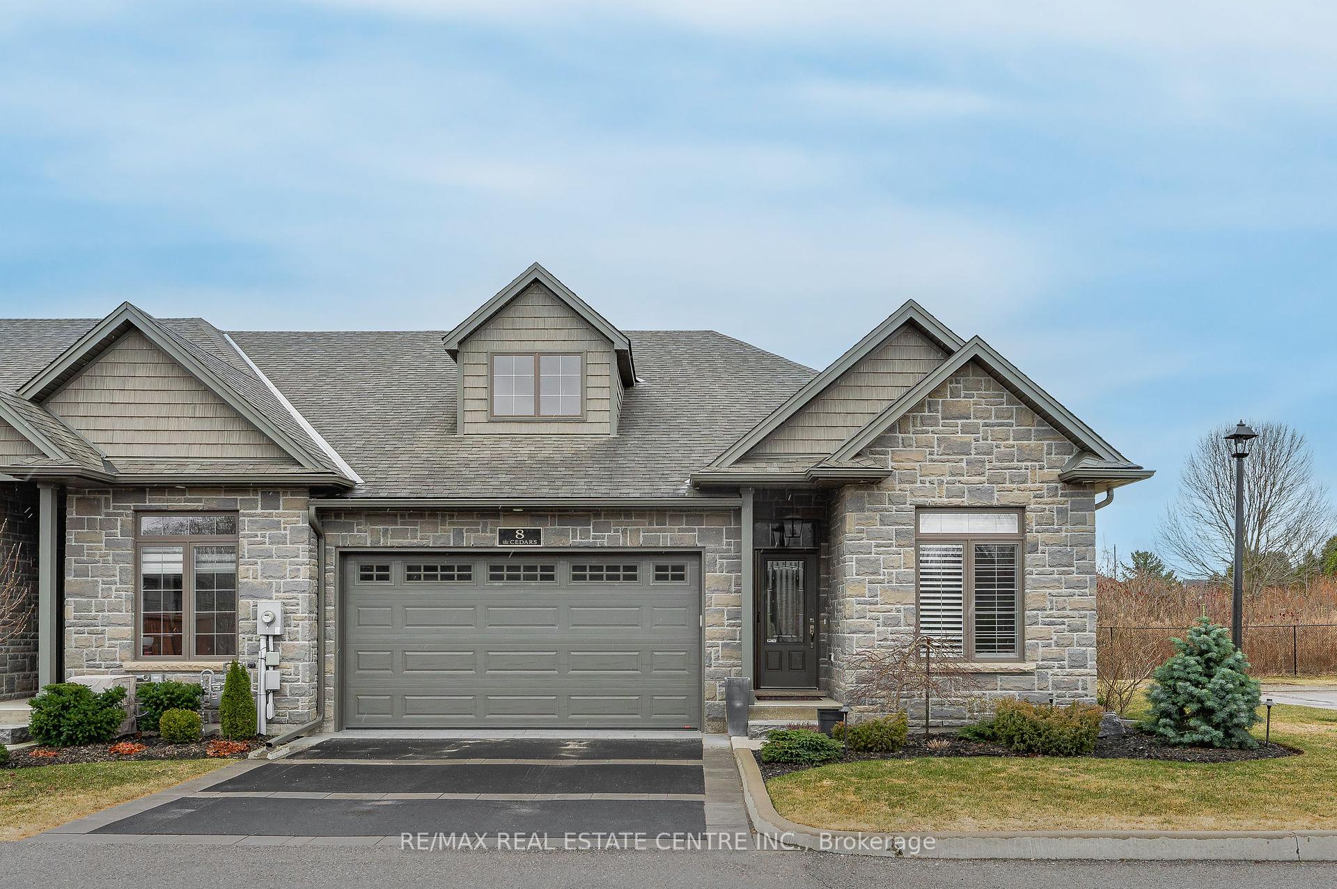 8 - 59 CEDAR Street, Brant, ON N3L 0H7