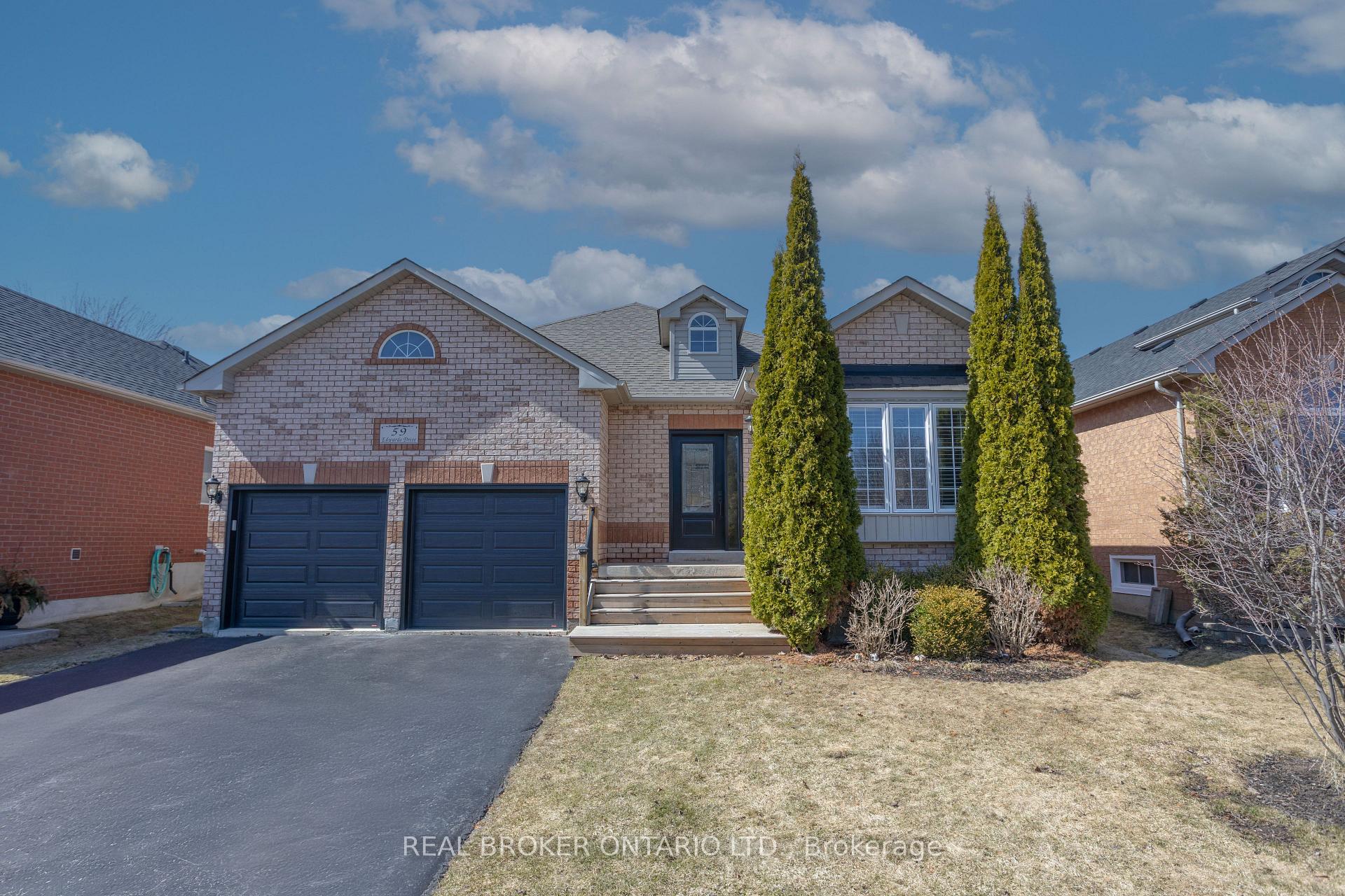 59 Edwards Drive, Barrie, ON L4N 9K8