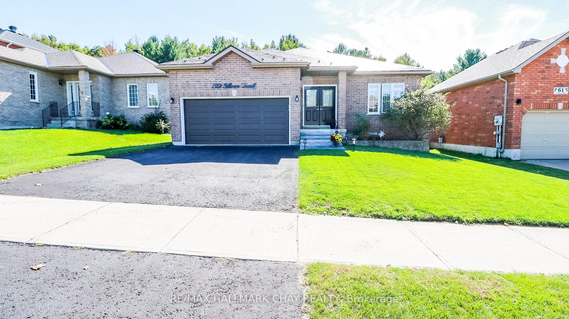 59 Silver Trail, Barrie, ON L4N 3P2