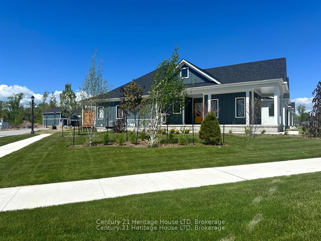 594 Seneca Drive, Fort Erie, ON L2A 0G7