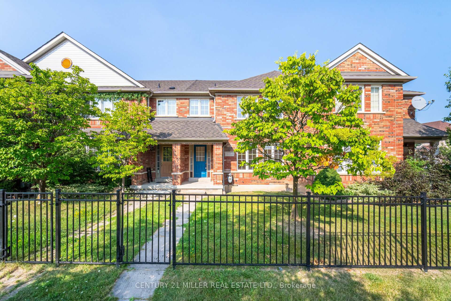 5953 Tenth Line W, Mississauga, ON L5M 6K7