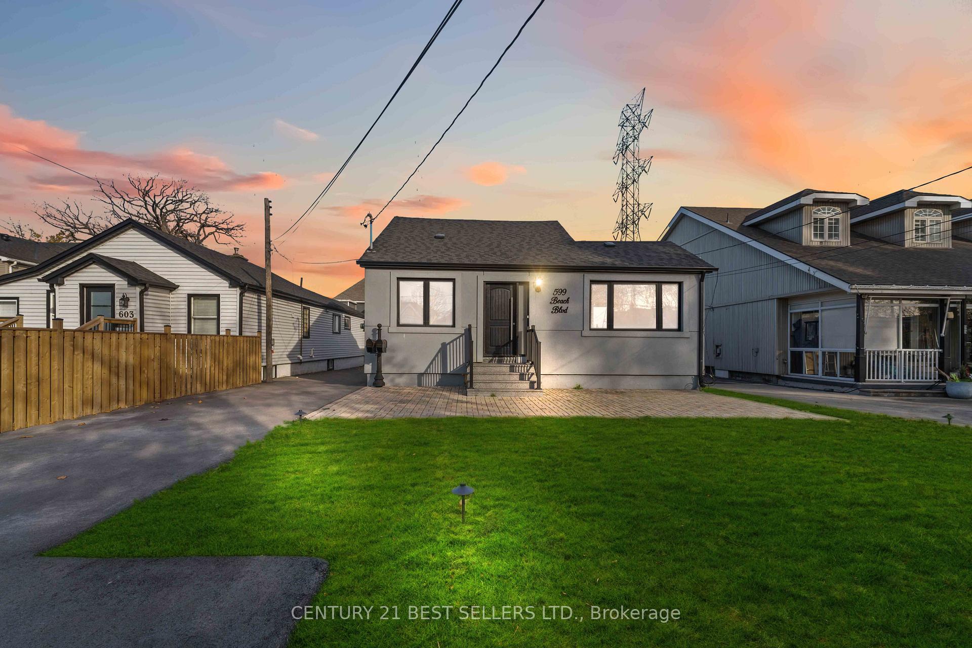 A - 599 Beach Boulevard, Hamilton, ON L8H 6X8