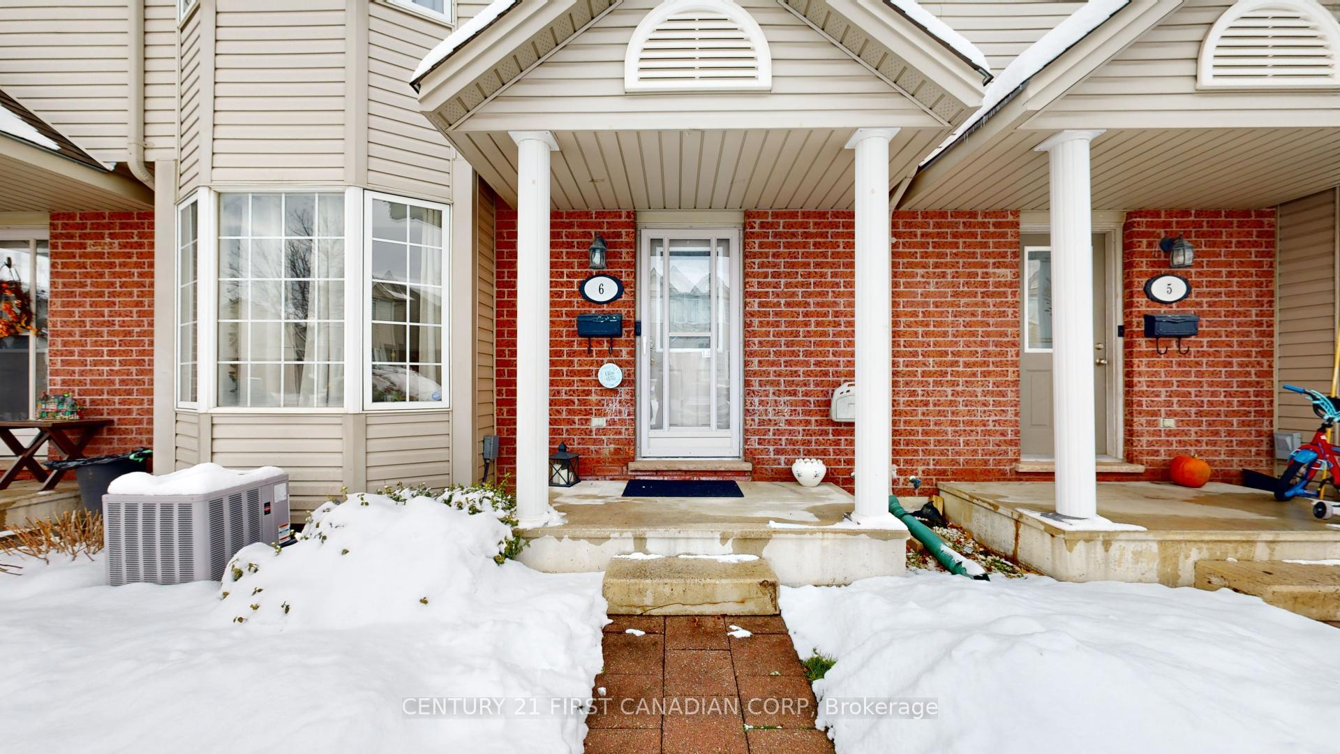 6 - 20 Kernohan Parkway, London, ON N6J 4Y3