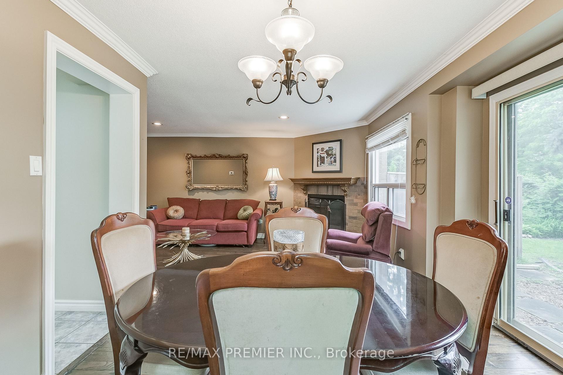 6 - 3600 Colonial Drive, Mississauga, ON L5L 5P5