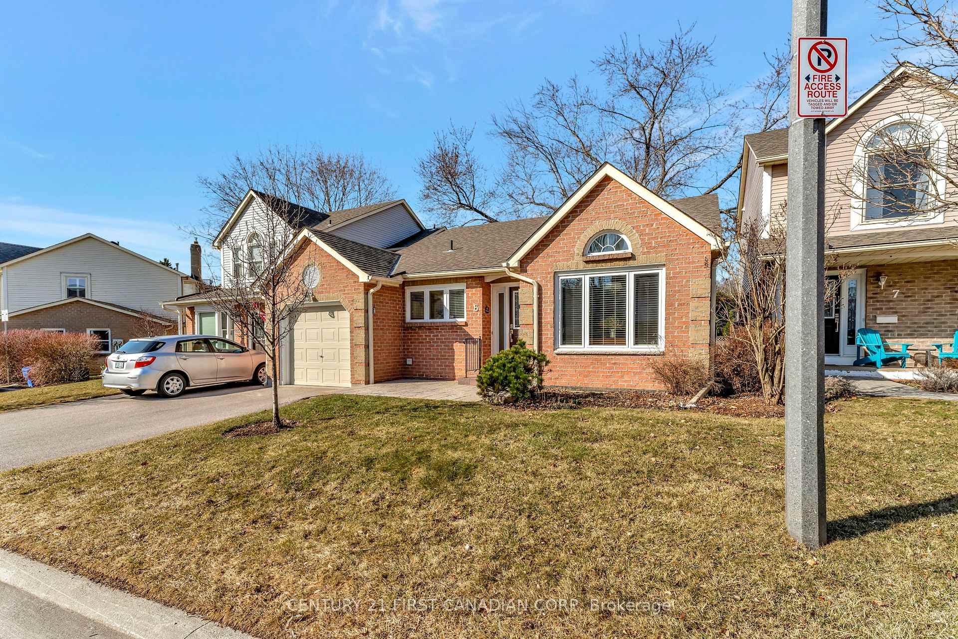 6 - 5255 Lakeshore Road, Burlington, ON L7L 5X5