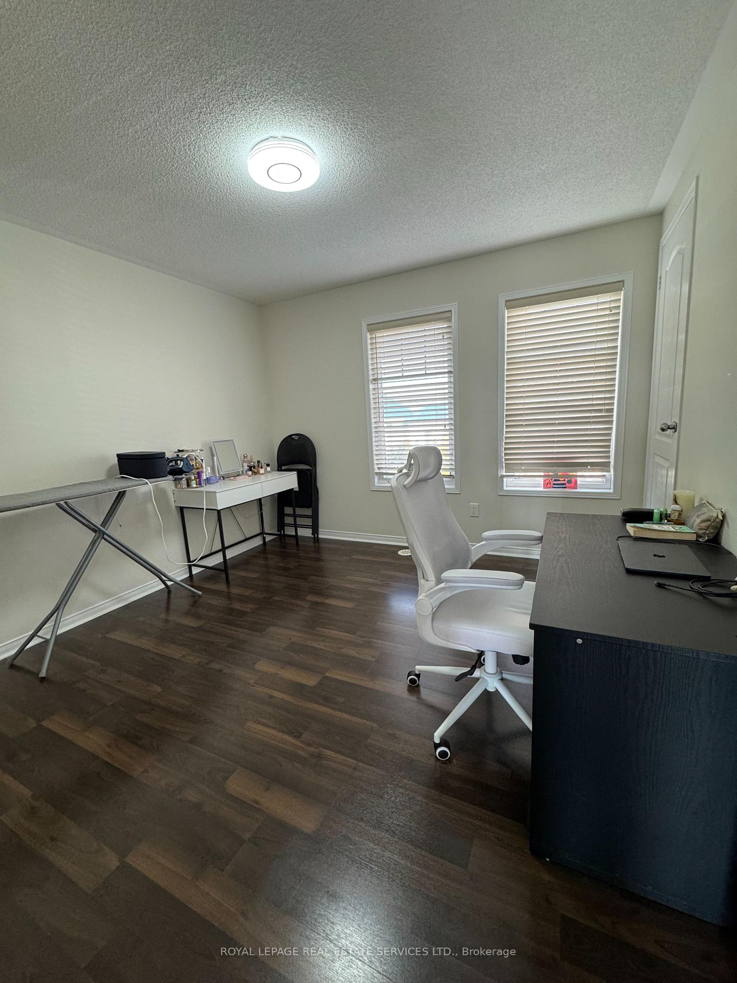 6 - 5585 Oscar Peterson Boulevard, Mississauga, ON L5M 0T2