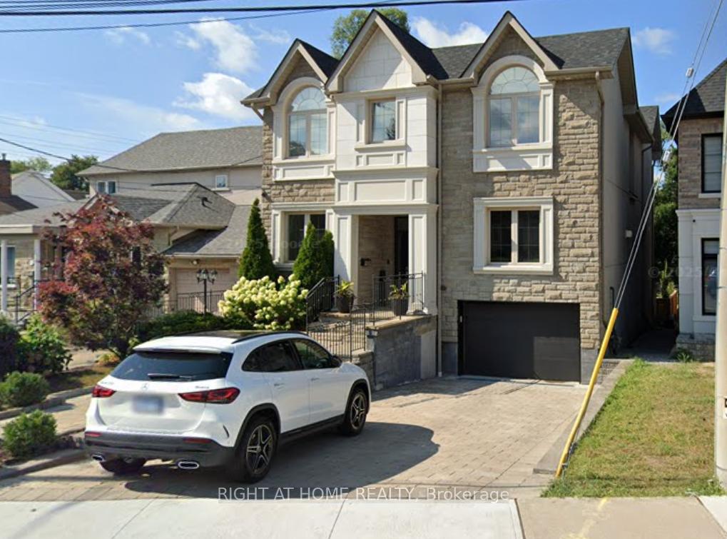 6 Barbara Crescent, Toronto, ON M4C 3B2