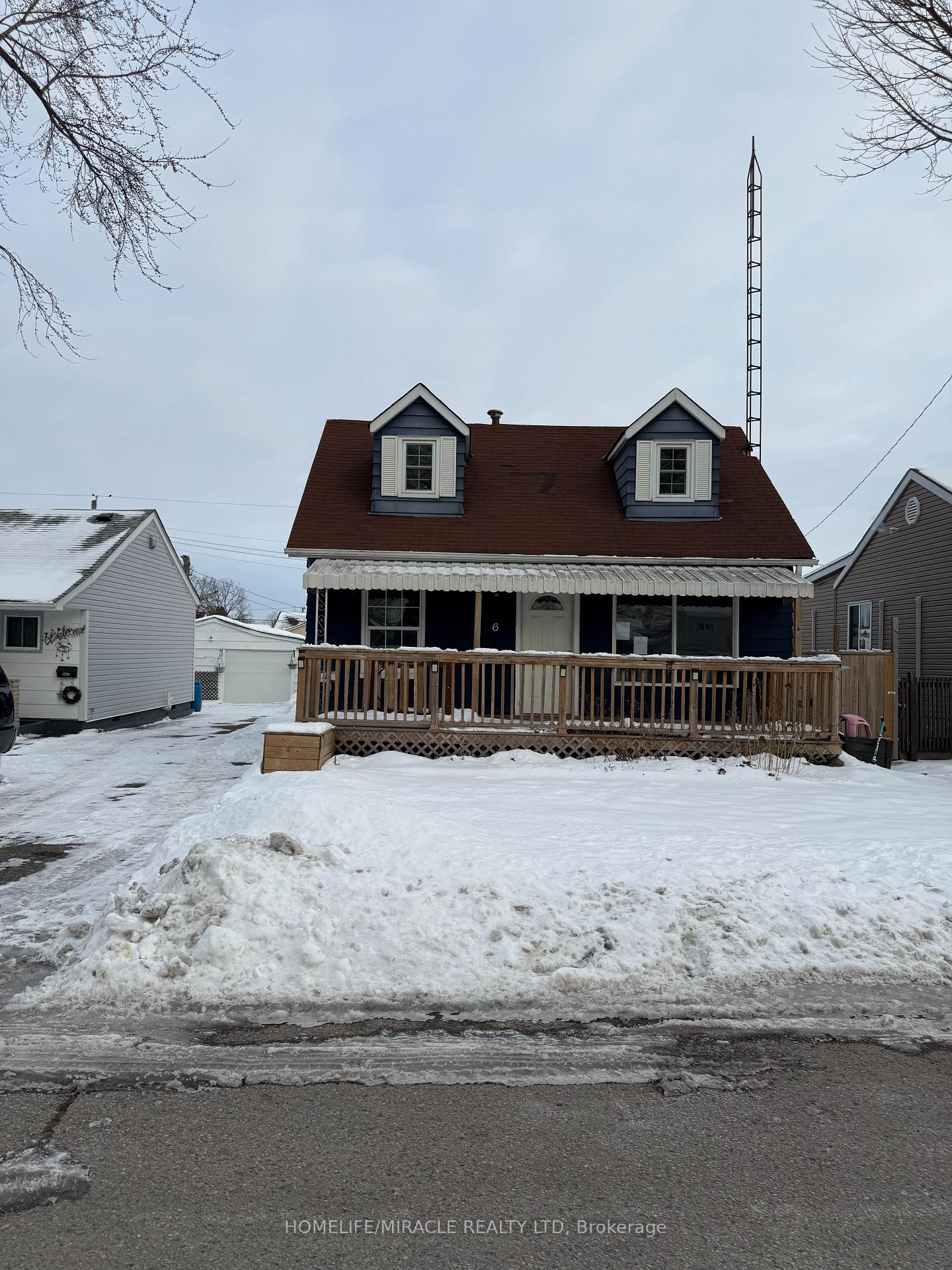 6 Beech Street, Ajax, ON L1S 1V9