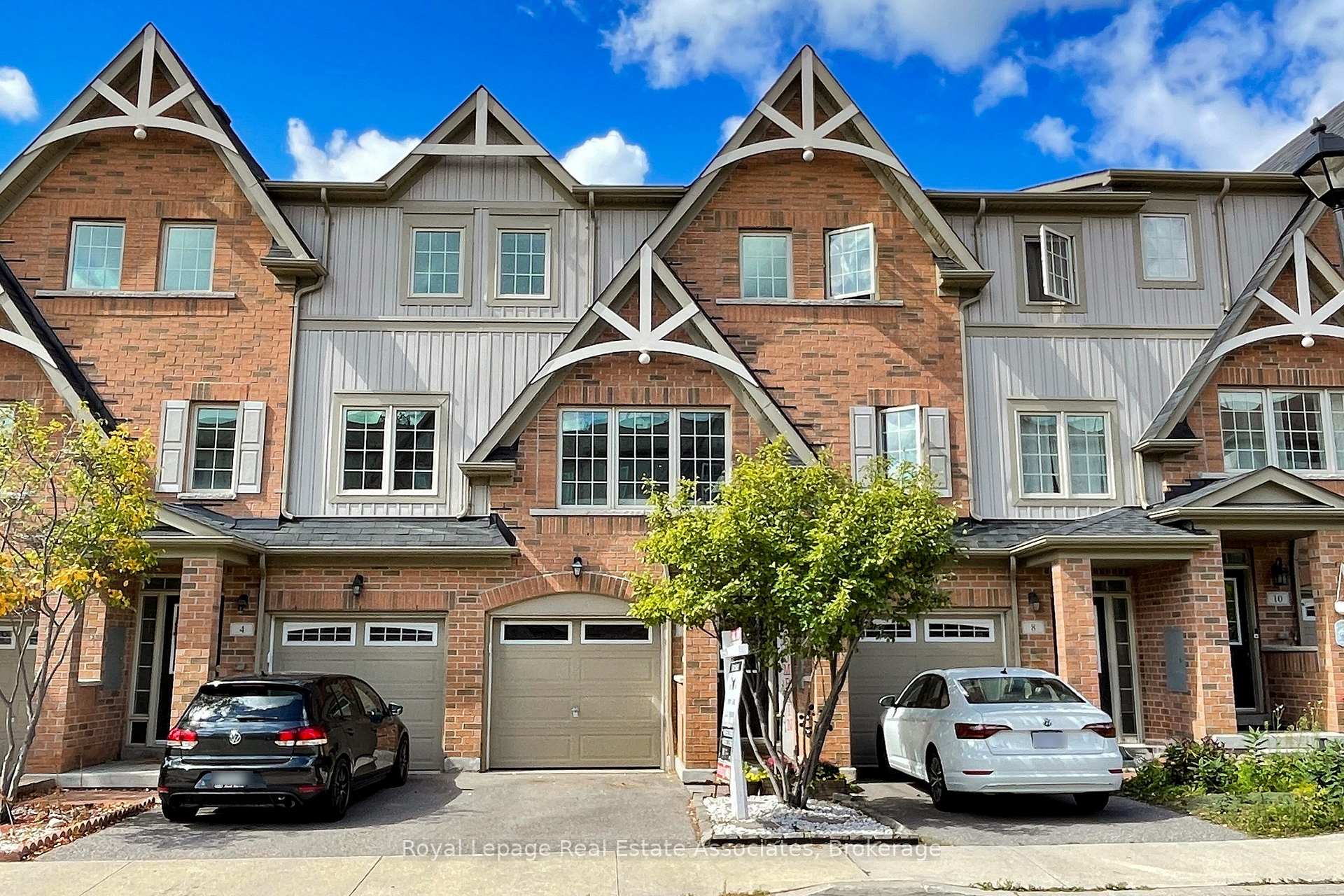 6 Benjamin Way, Whitby, ON L1N 0K5