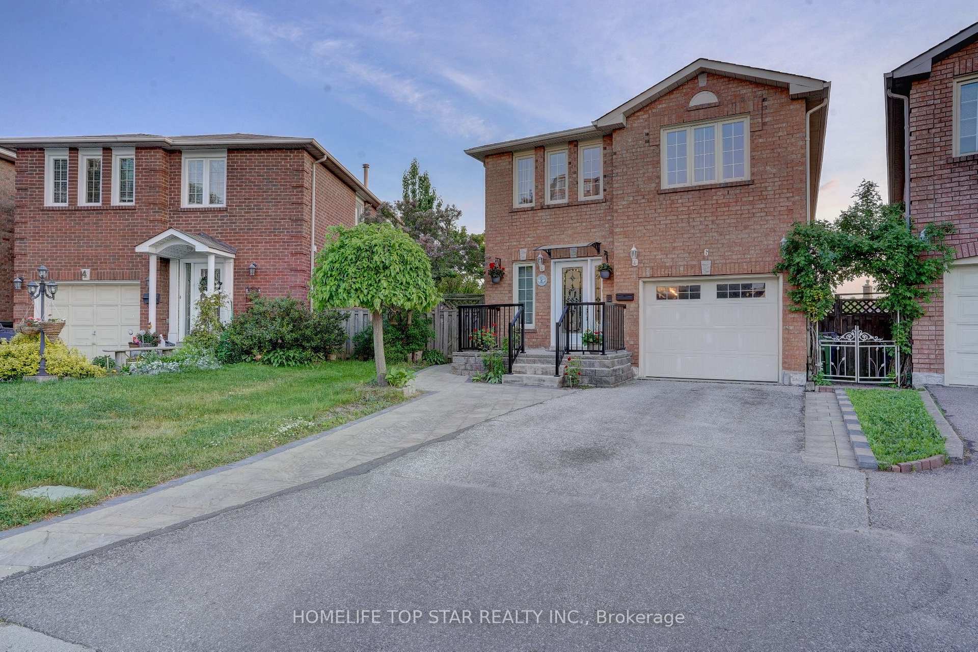 6 Cranston Manor Court, Toronto, ON M1J 3M6