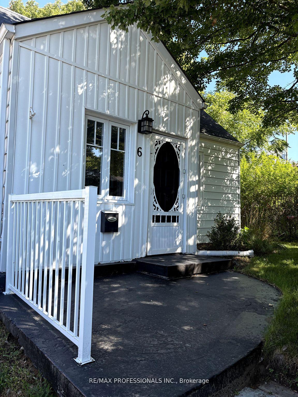 6 Fraser Street, Port Hope, ON L1A 2A1