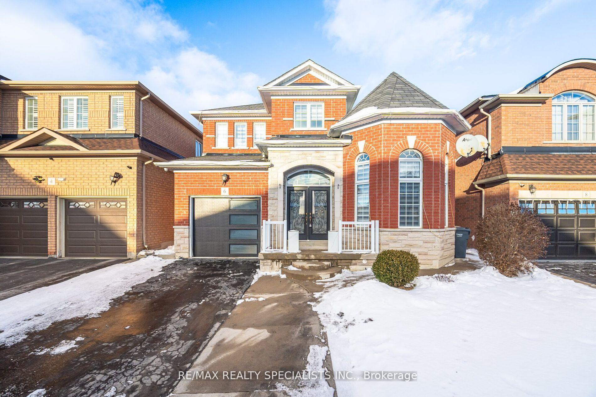 6 Kippen Court, Brampton, ON L6R 0P7