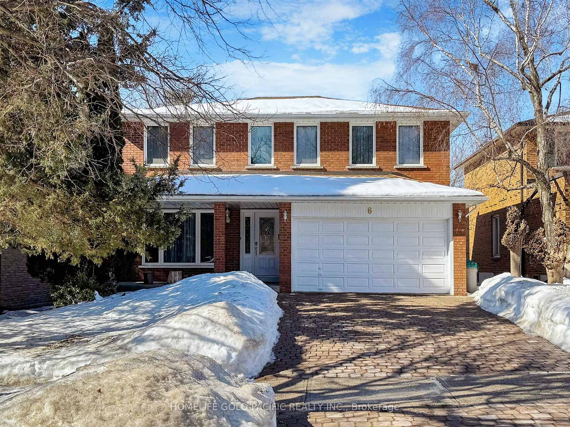 6 Loganberry Crescent, Toronto, ON M2H 3H1