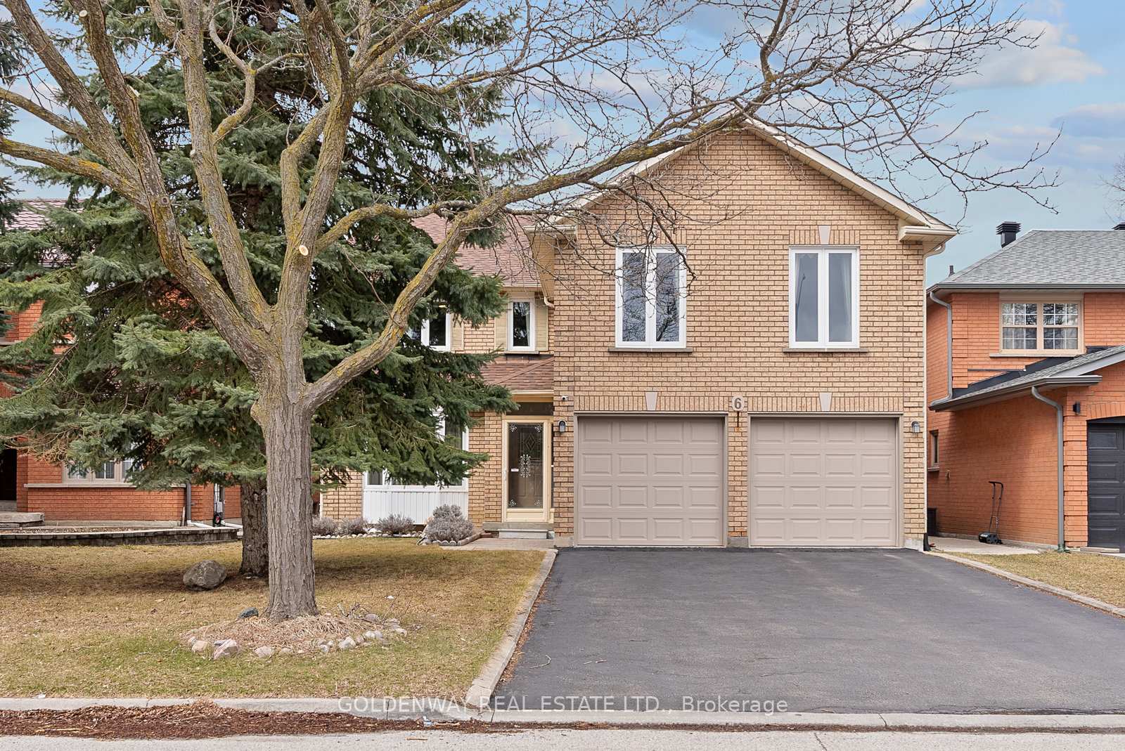 6 Loyal Blue Crescent, Richmond Hill, ON L4S 1A2