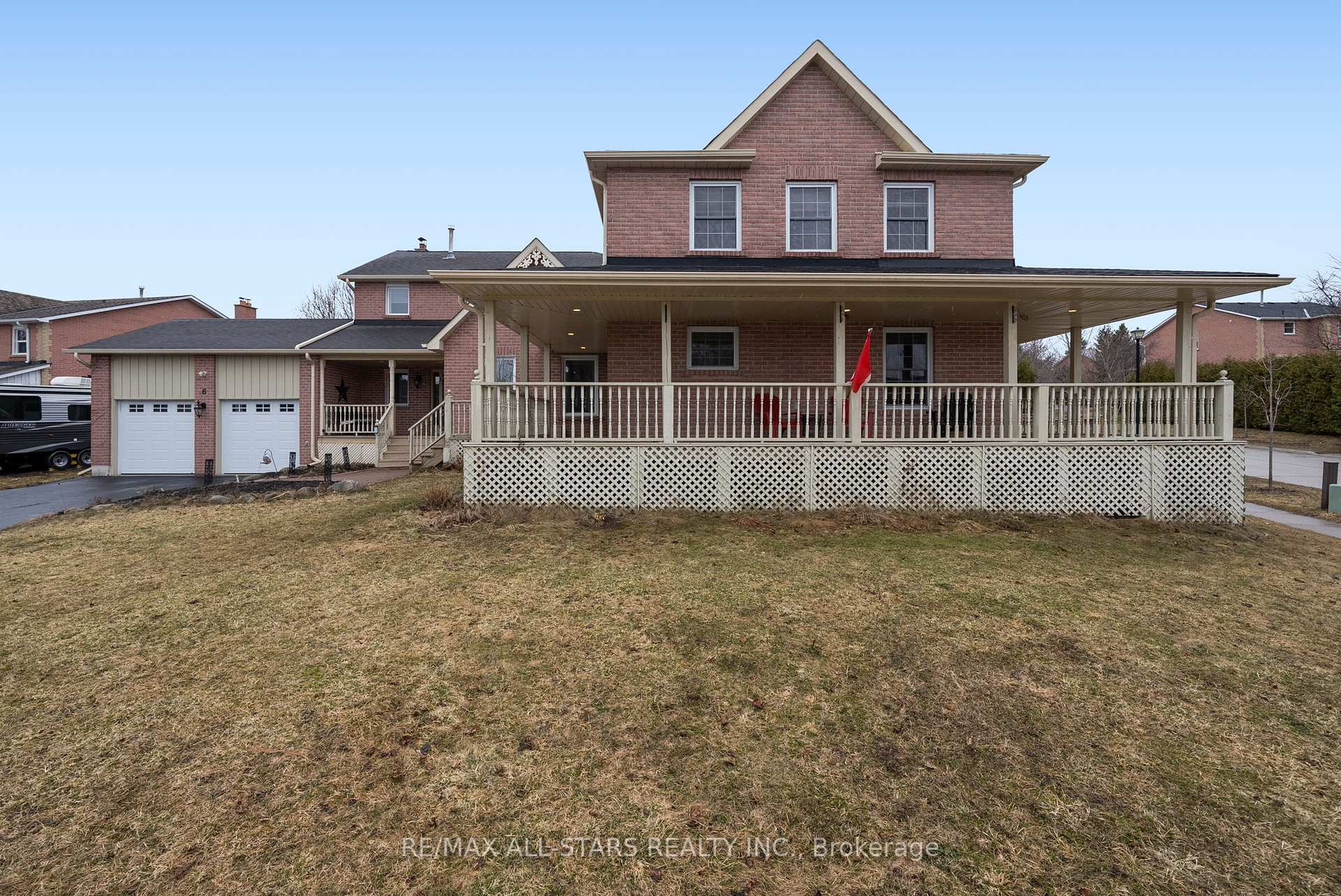 6 Milne Court, Uxbridge, ON L9P 1T7