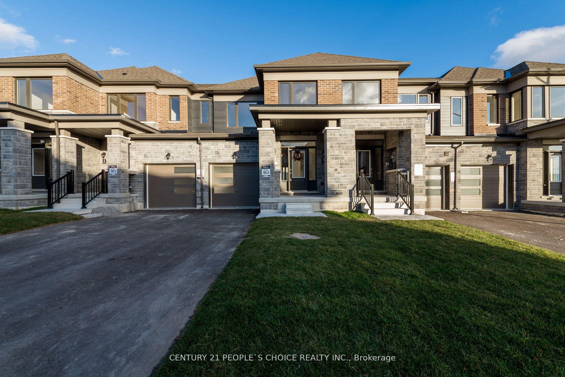 6 Prudhoe Terrace, Barrie, ON L9S 2Z8