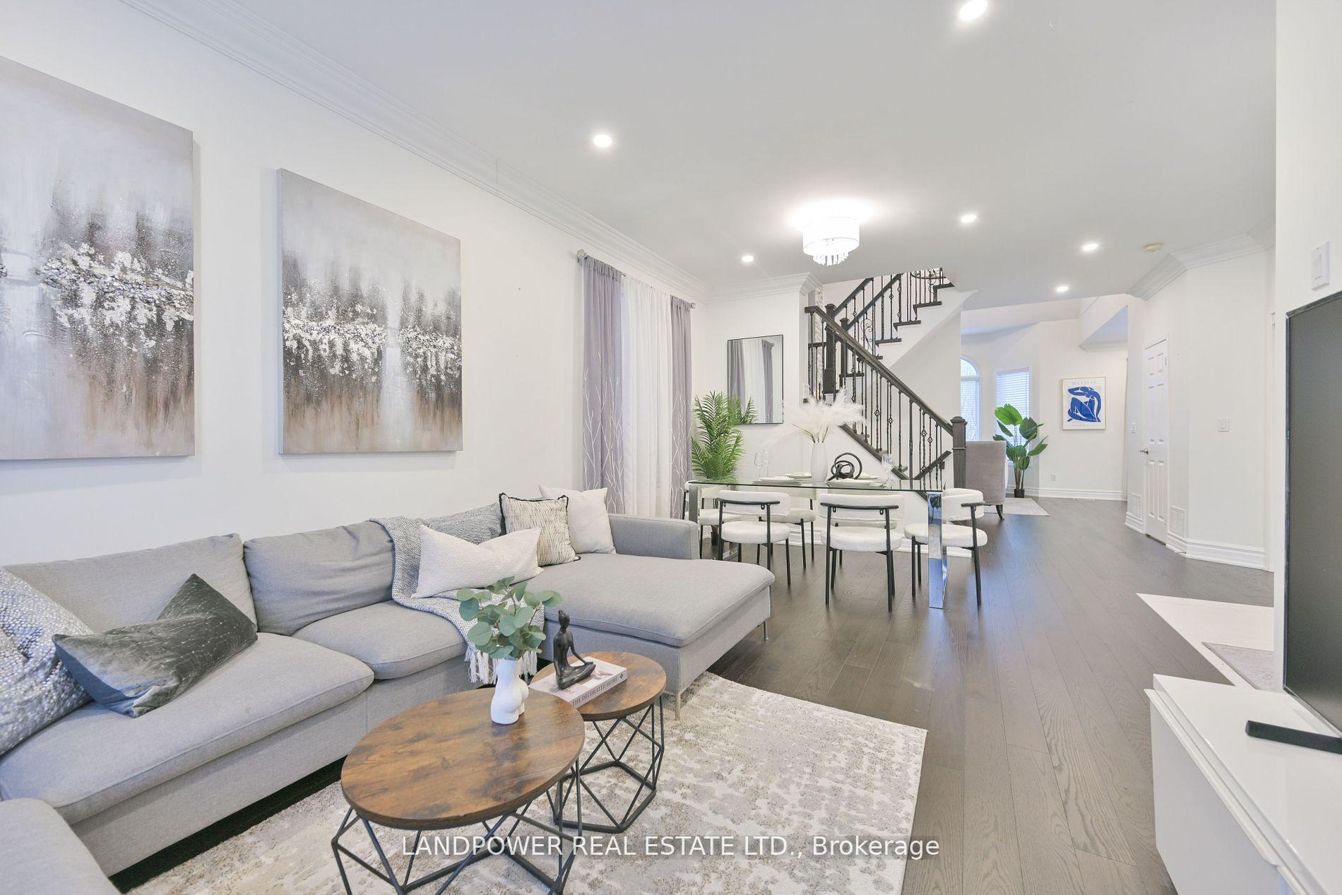 6 Tower Bridge Crescent, Markham, ON L6C 2M8