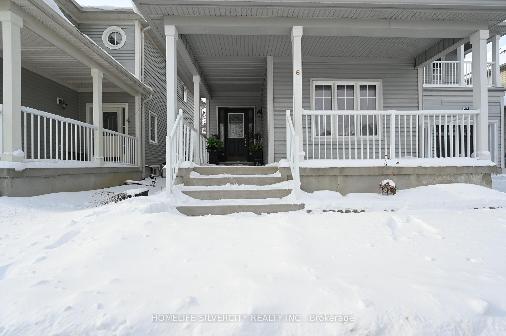 6 Truscott Avenue, Georgina, ON L4P 0B3