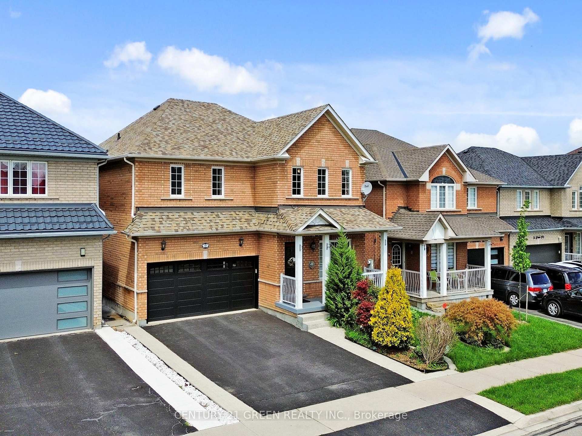 60 Fandor Way, Brampton, ON L7A 2H1