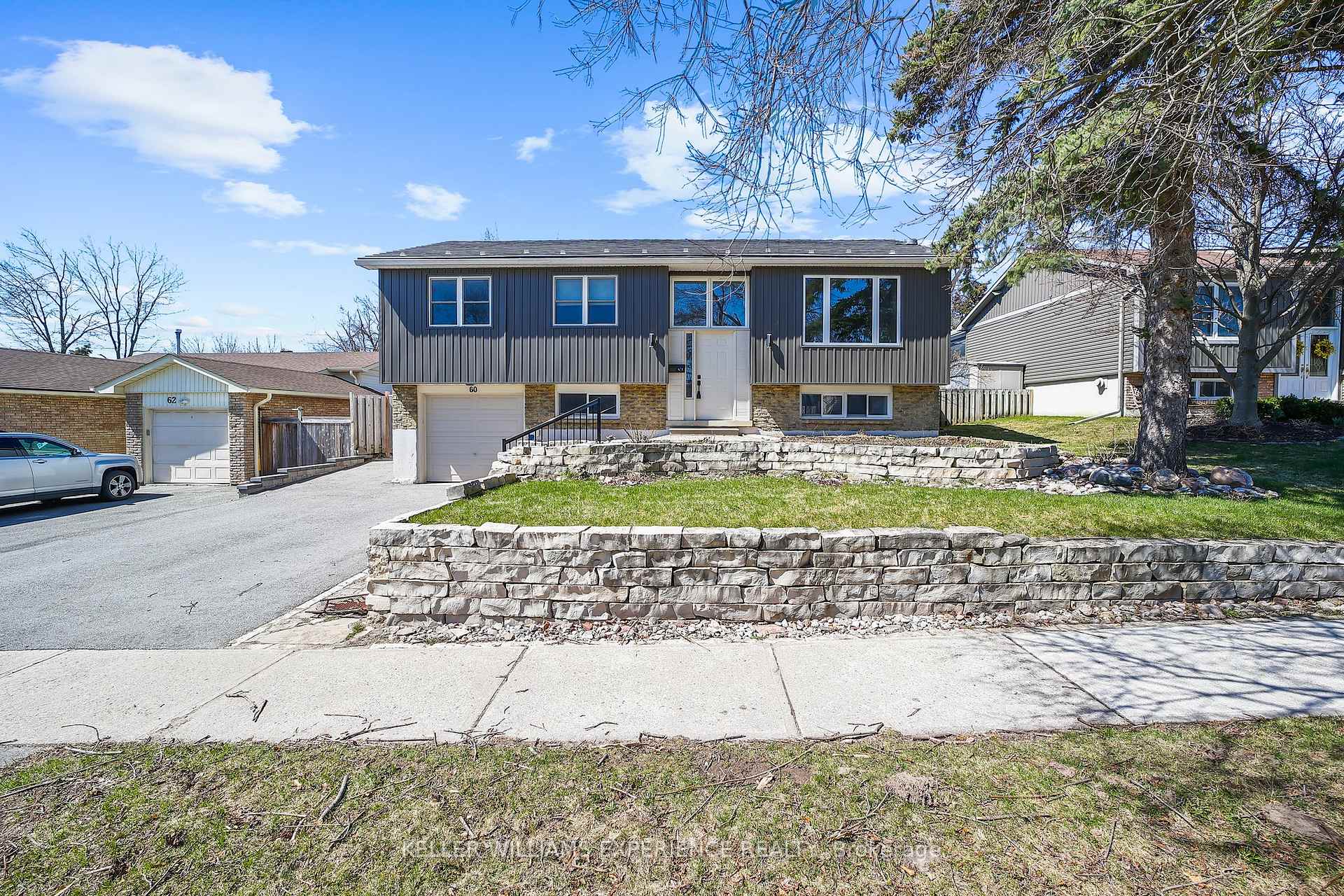 60 HEATHER Street, Barrie, ON L4N 4N1