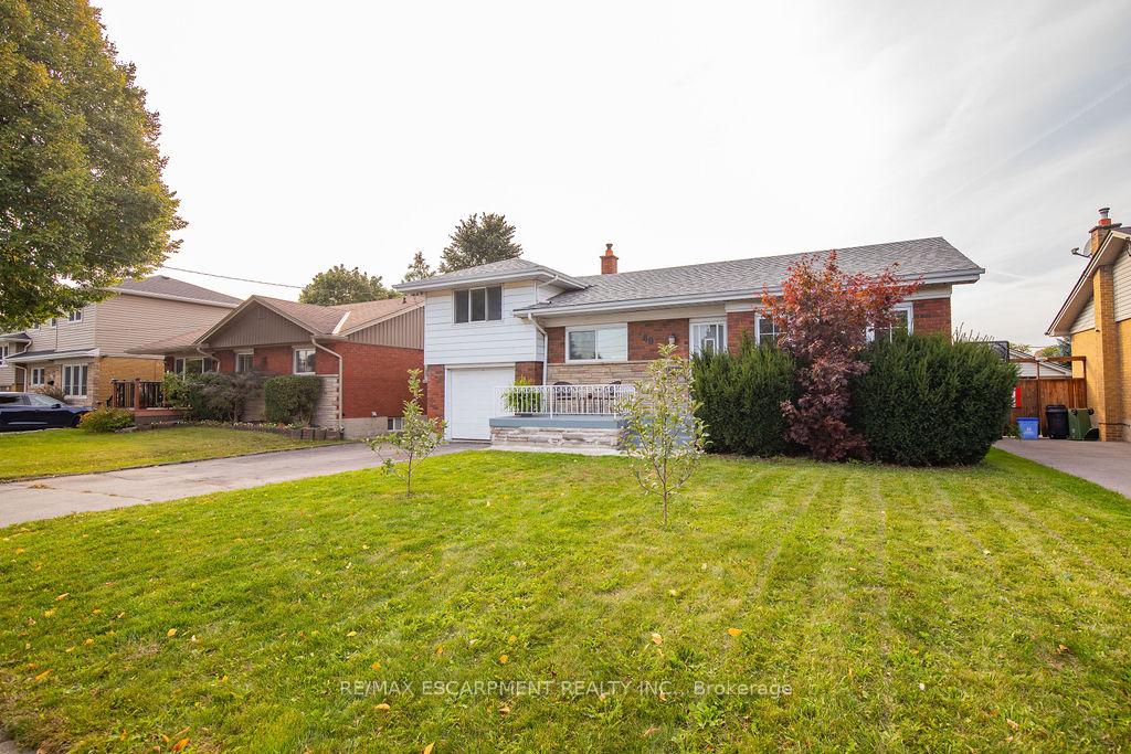 60 Ivy Lea Place, Hamilton, ON L8T 3R6