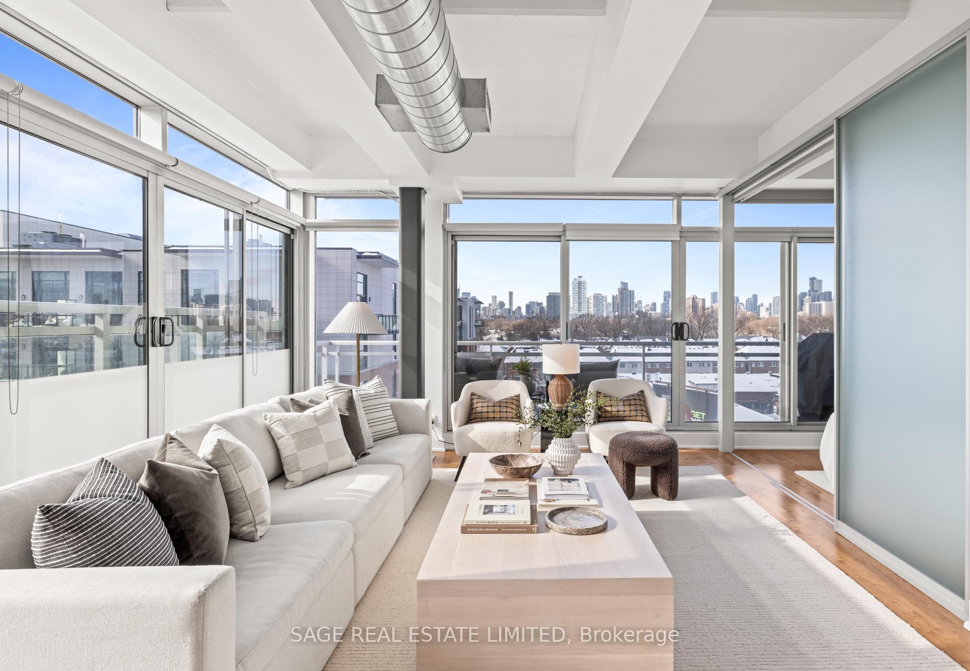601 - 233 Carlaw Avenue, Toronto, ON M4M 3N6