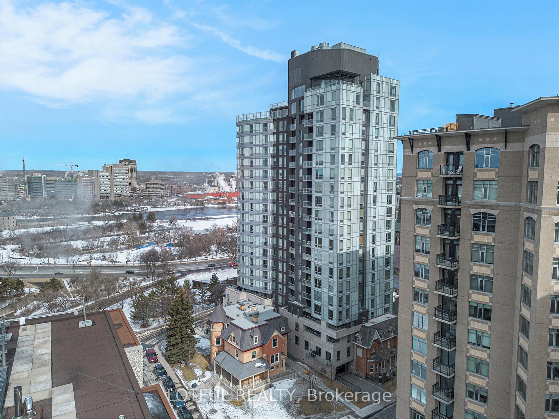 601 - 428 Sparks Street, Ottawa Centre, ON K1R 0B3