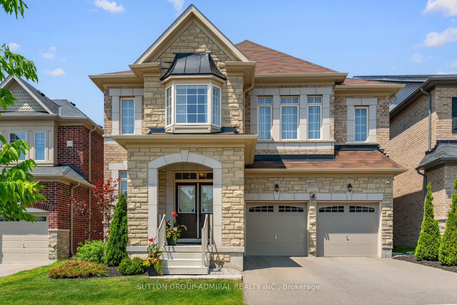 601 Mactier Drive, Vaughan, ON L4H 4T9