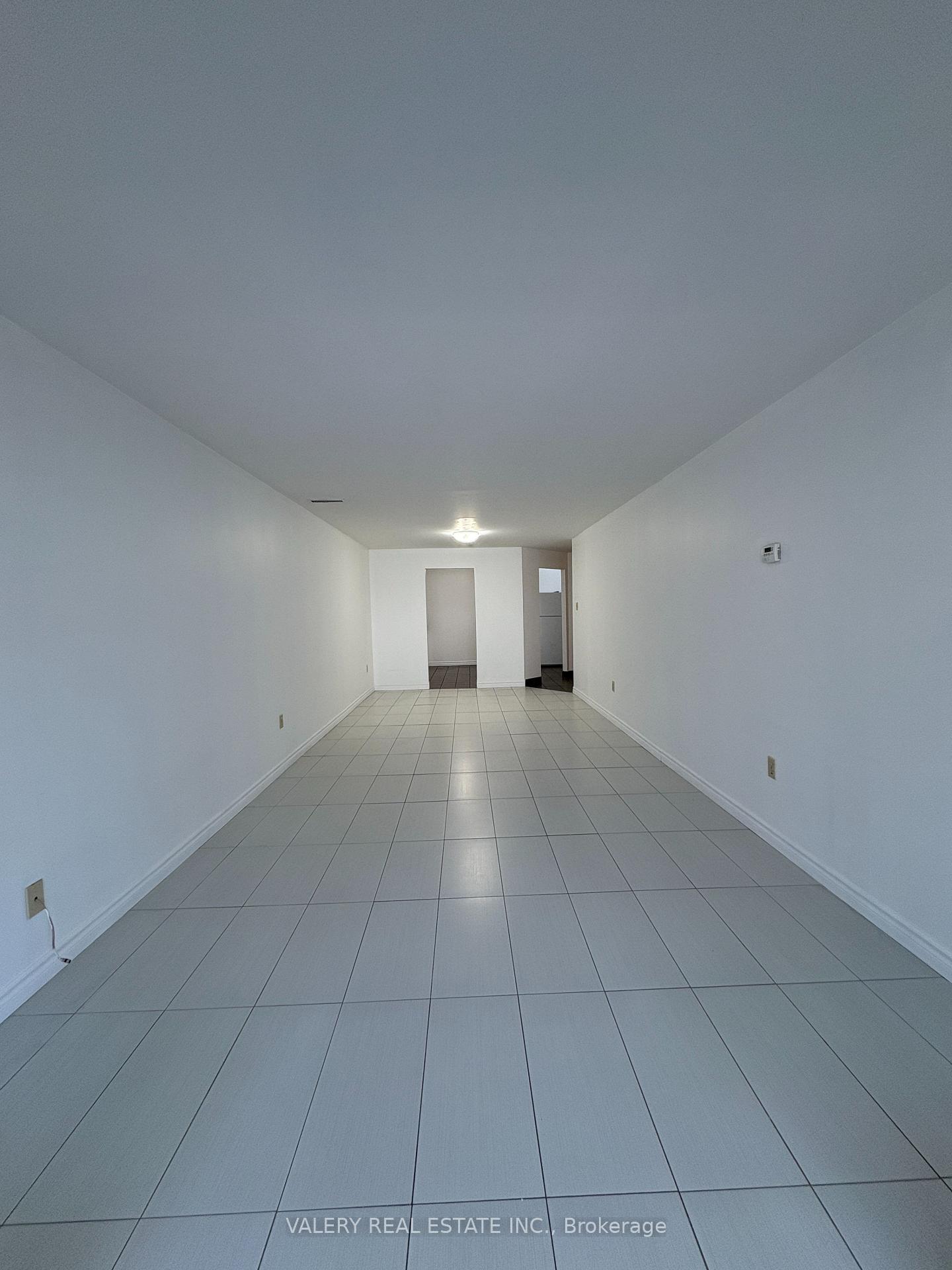 2 - 603 Gerrard Street E, Toronto, ON M4M 1Y2