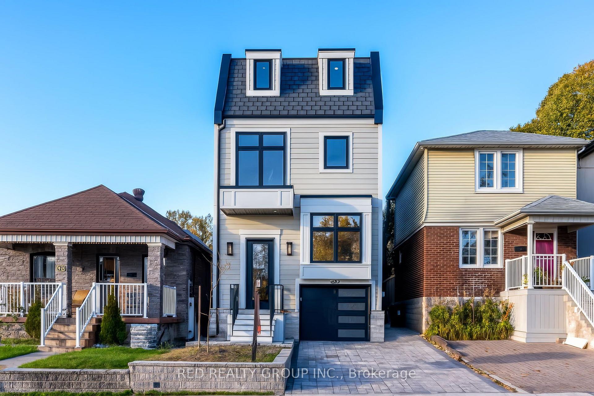 604 Ridelle Avenue, Toronto, ON M6B 1K9