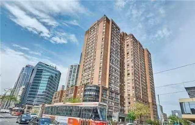 607 - 633 Bay Street, Toronto, ON M5G 2G4