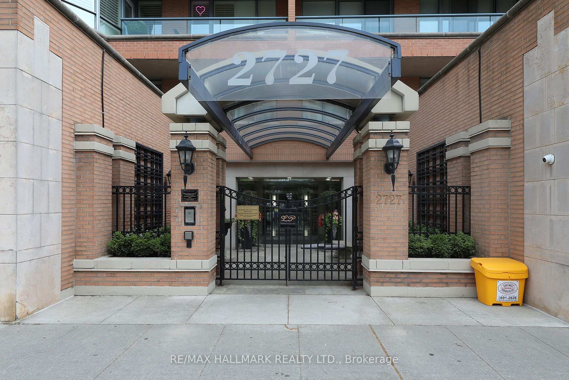 609 - 2727 Yonge Street, Toronto, ON M4N 3R6