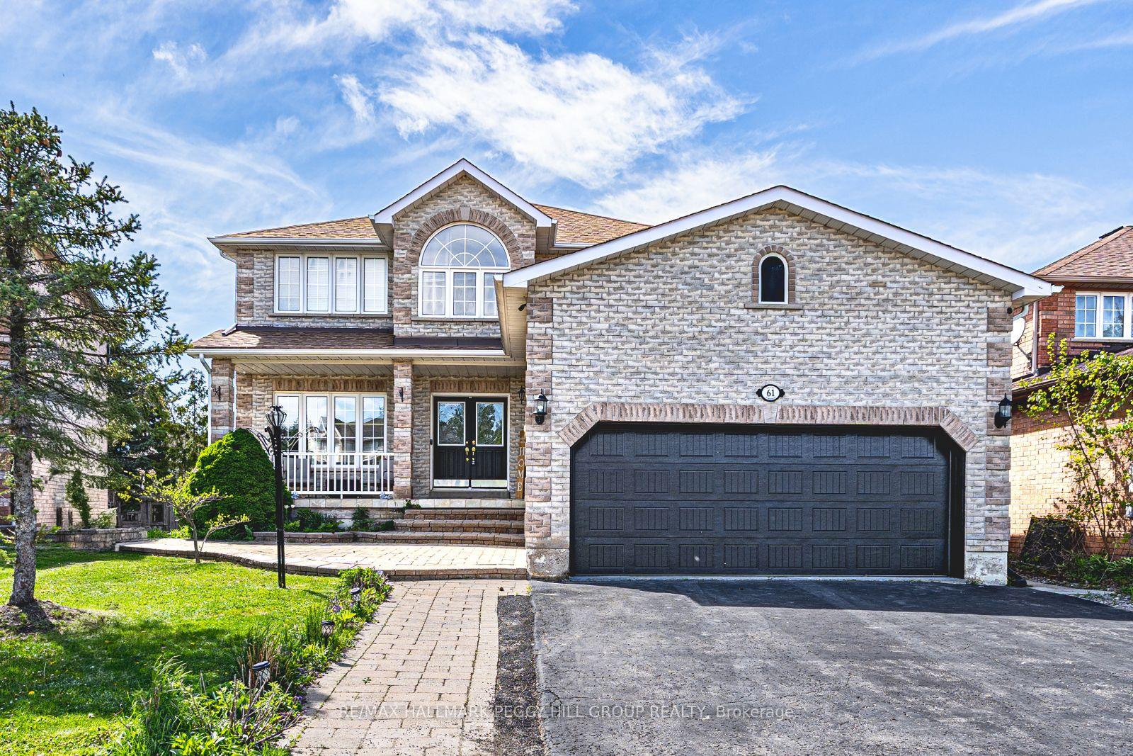 61 Carley Crescent, Barrie, ON L4N 0M8