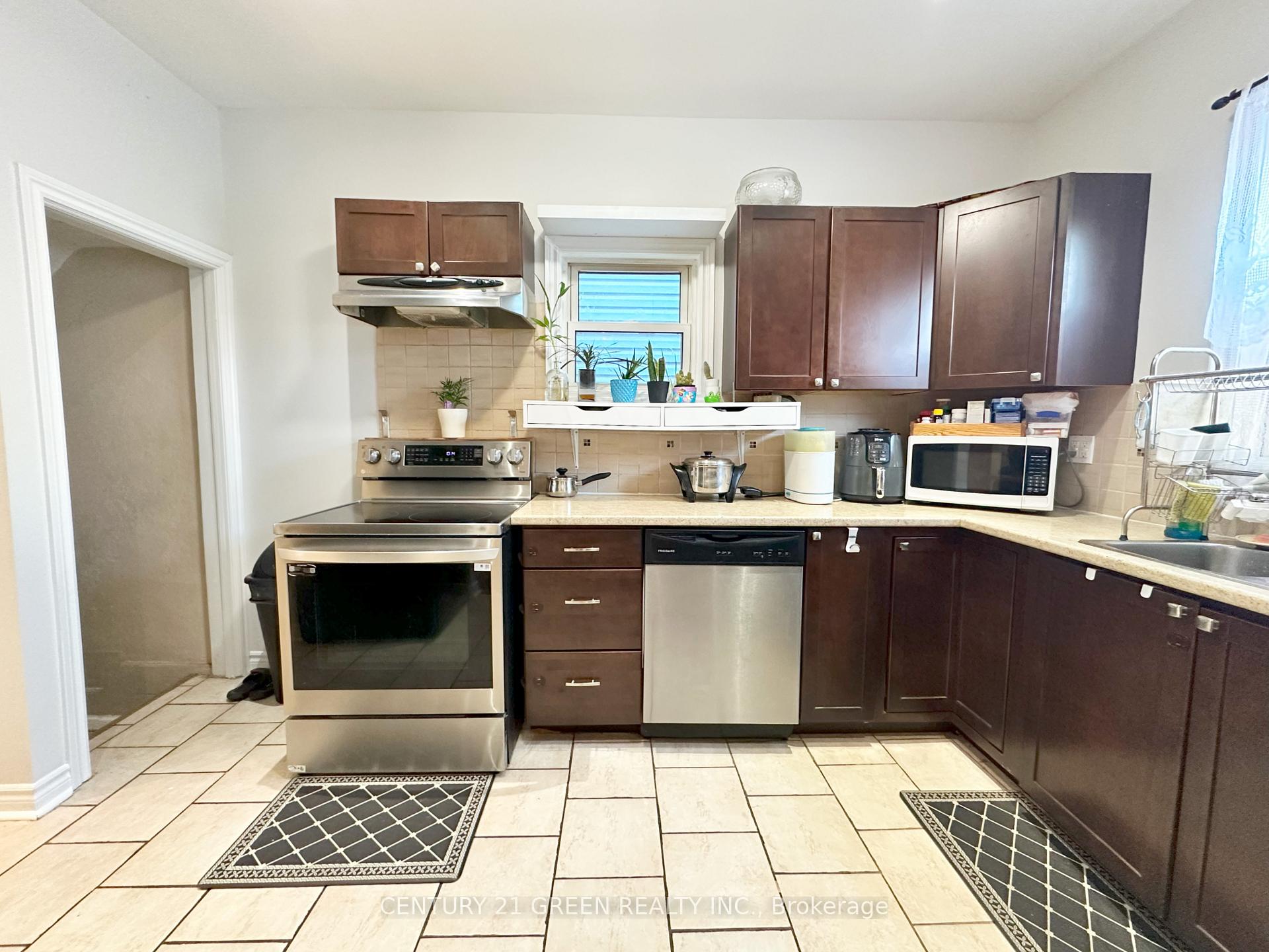 61 Francis Street, Hamilton, ON L8L 3V2